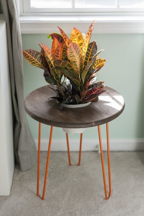 Planter side table store
