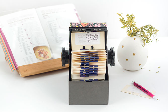 DIY Upcycled Rolodex Recipe Card Organization System - Dream Green DIY